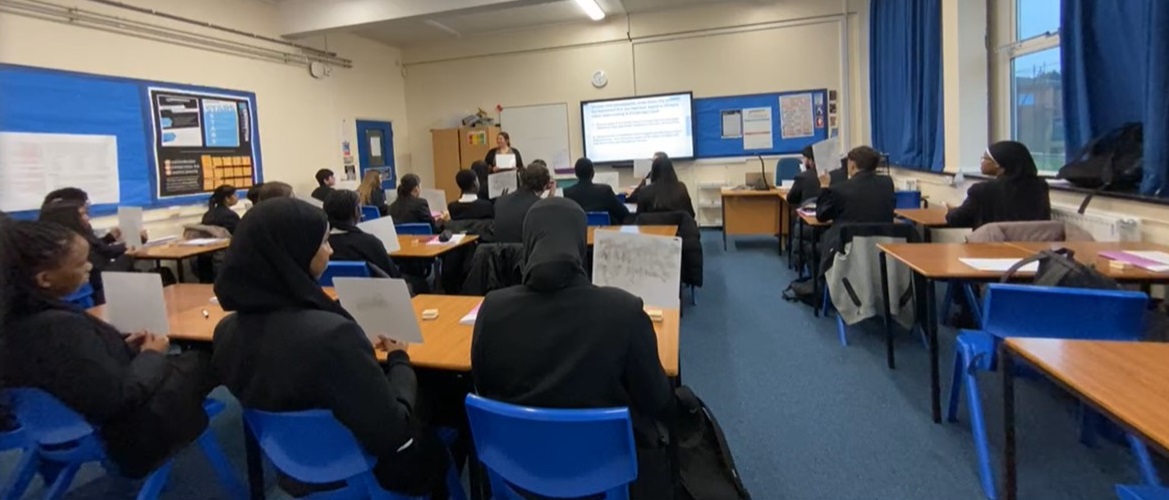 Classroom Cameras Help School Staff Share Their Teaching Tips – FMAT